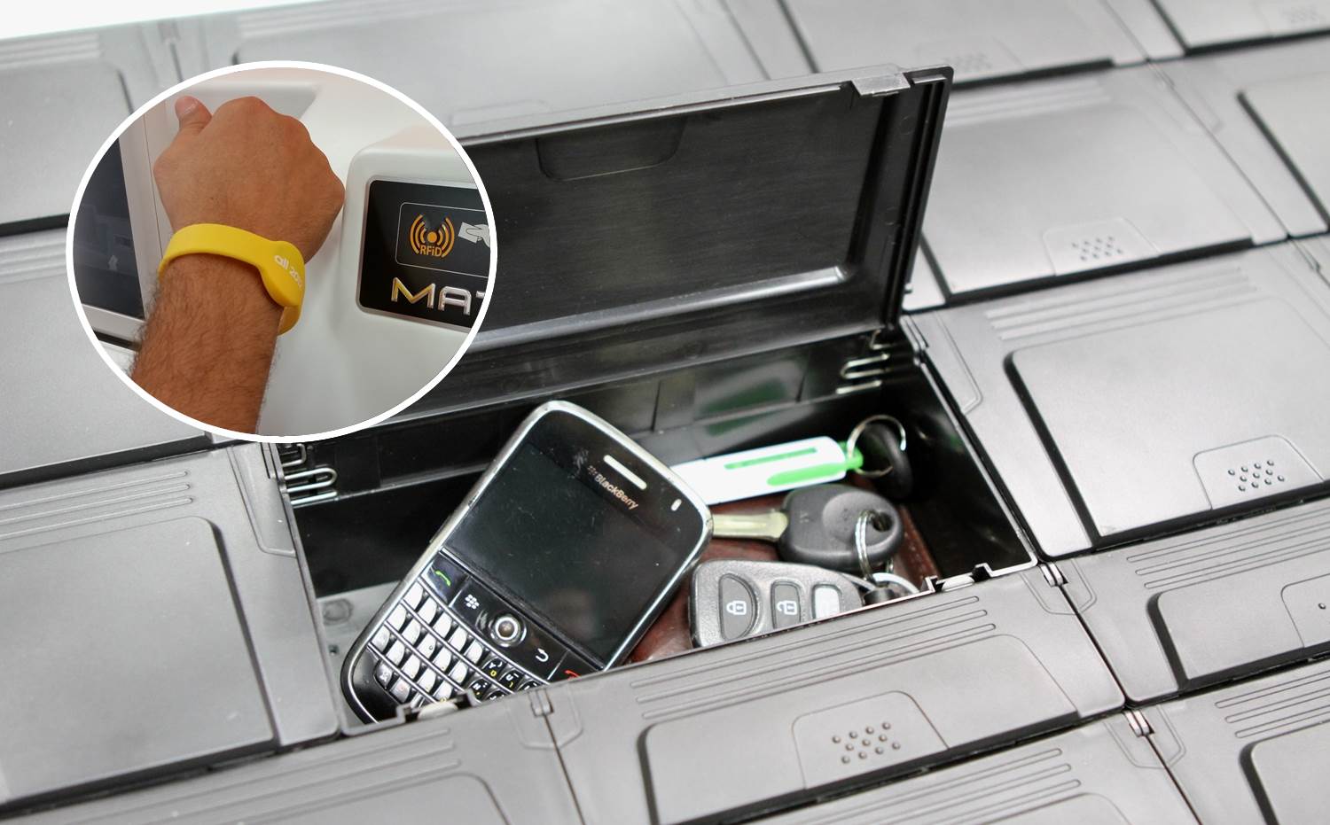 Picture50 - Matrix smart cabinet- Electronic lockers
